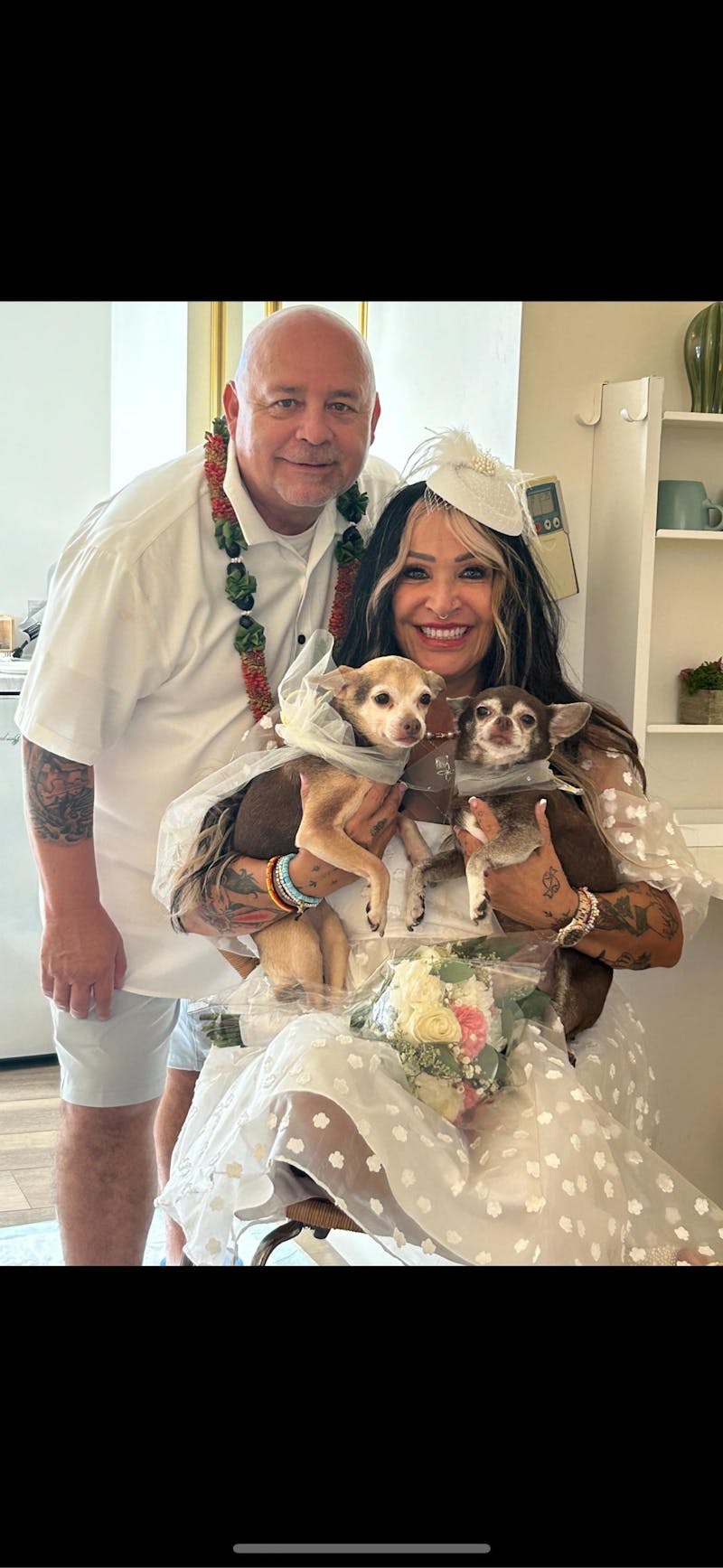 WELCOME TO ELEGANCEFASCINATOR. UNIQUE SELECTION OF FASCINATORS & HATS ...