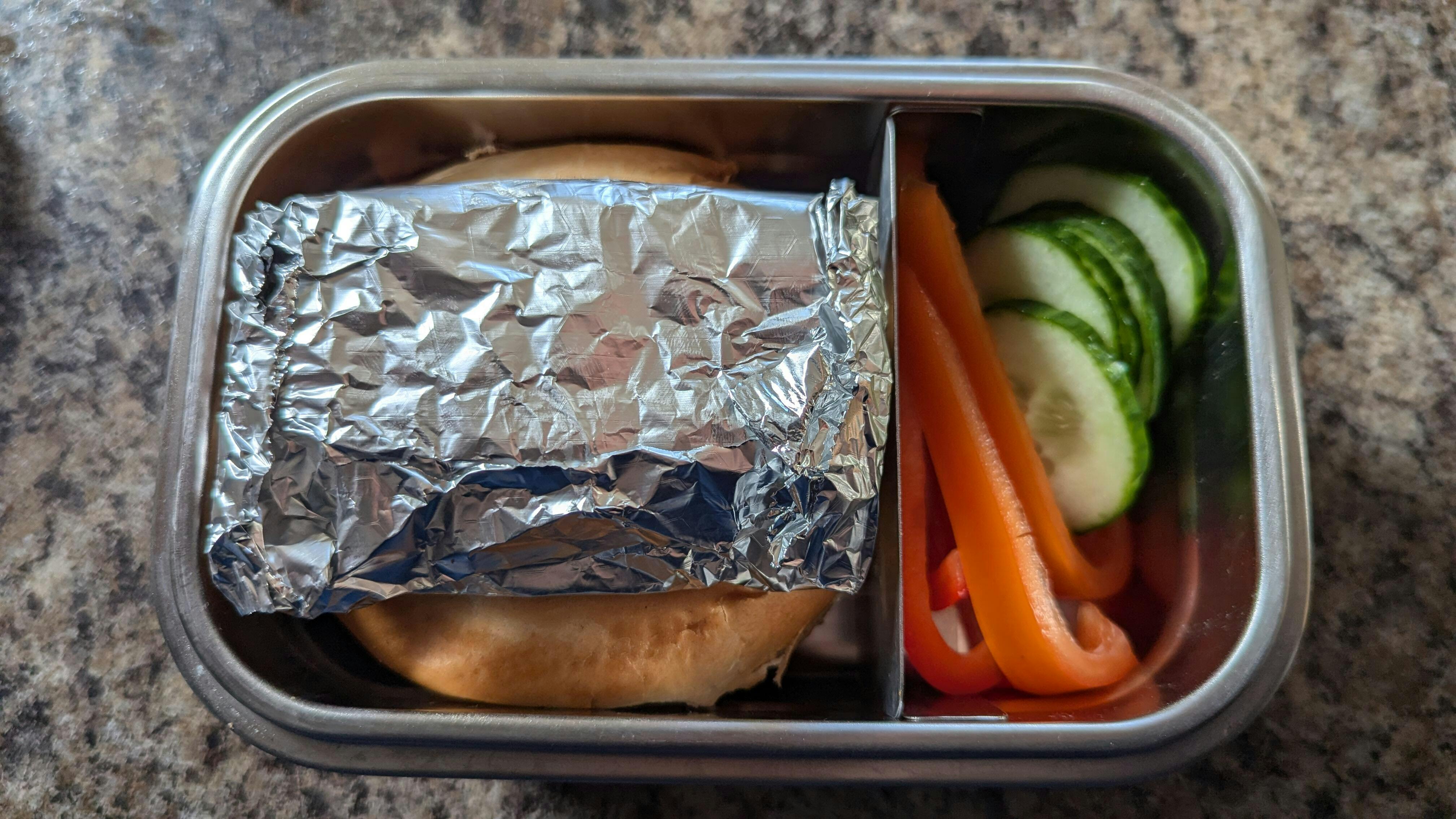 What's the best material for a lunchbox - Elephant Box