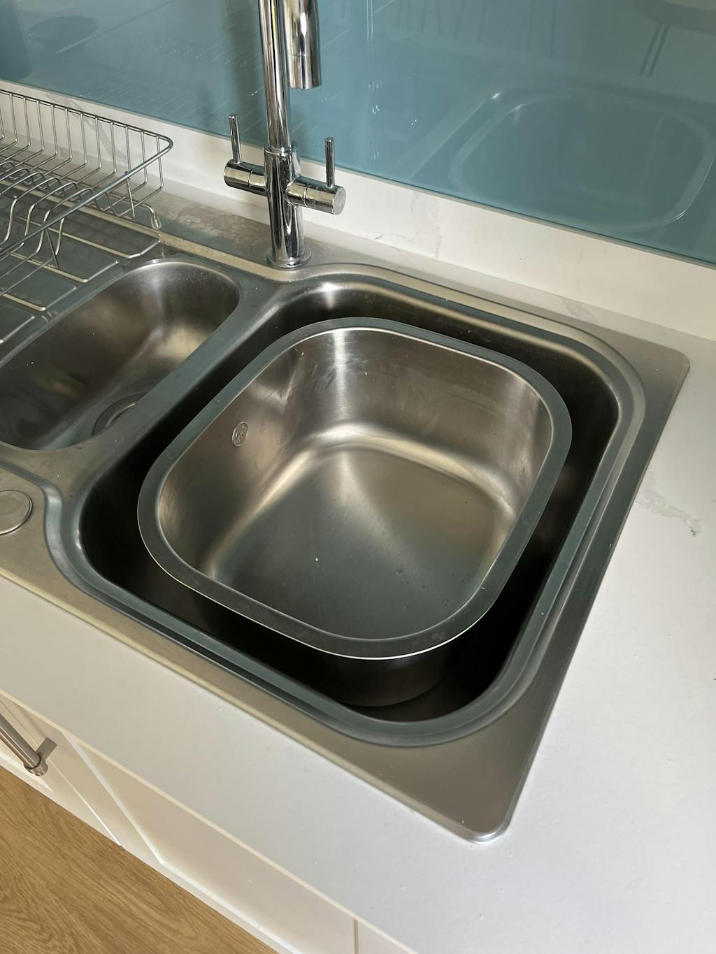 Stainless Steel Washing Up Bowl - 10 litre | Elephant Box