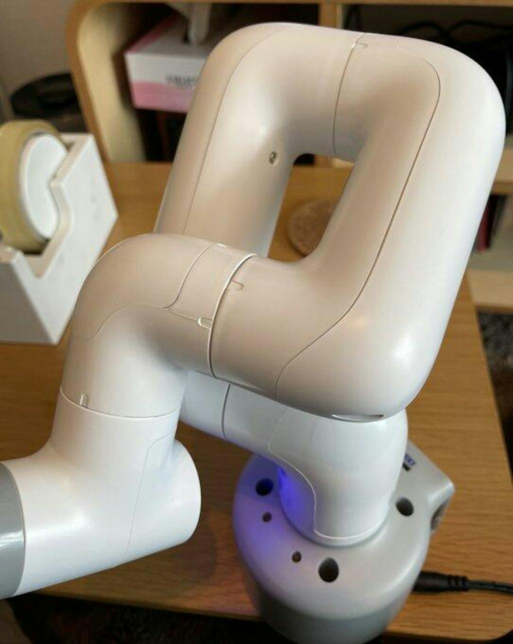 Smallest Robotic Arm Mycobot 6 Dof Collaborative Robot From Elephant Robotics 