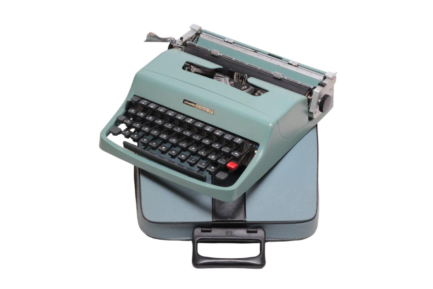 Shop the Best Restored Vintage Manual Typewriters – ElGranero ...
