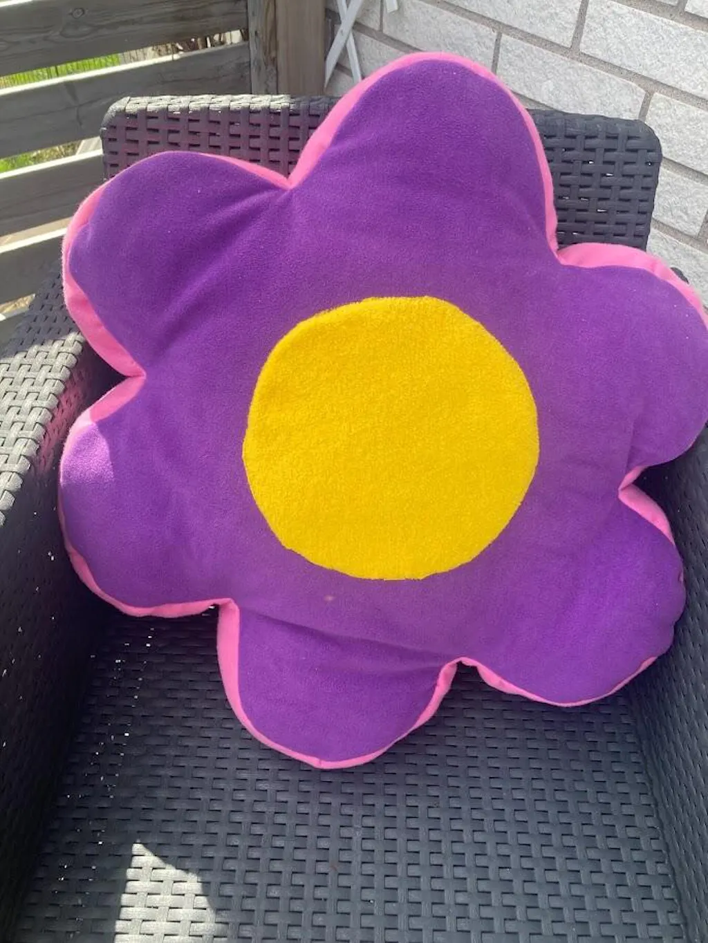 Makayah Flower Pillow Sewing Pattern
