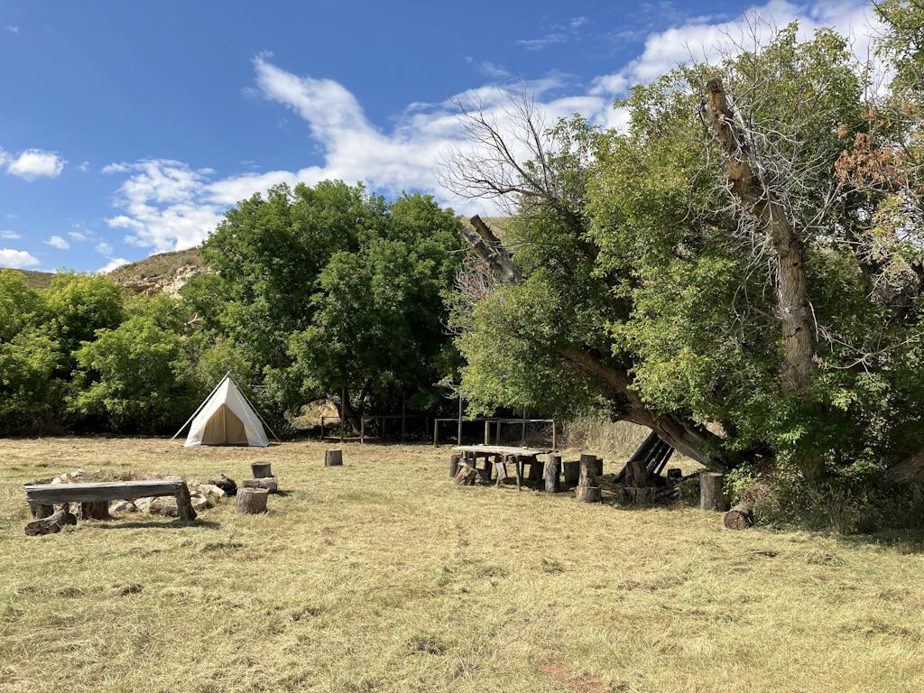 Ellis Canvas Tents: Prairie Tent - The Ultimate Cowboy Tipi