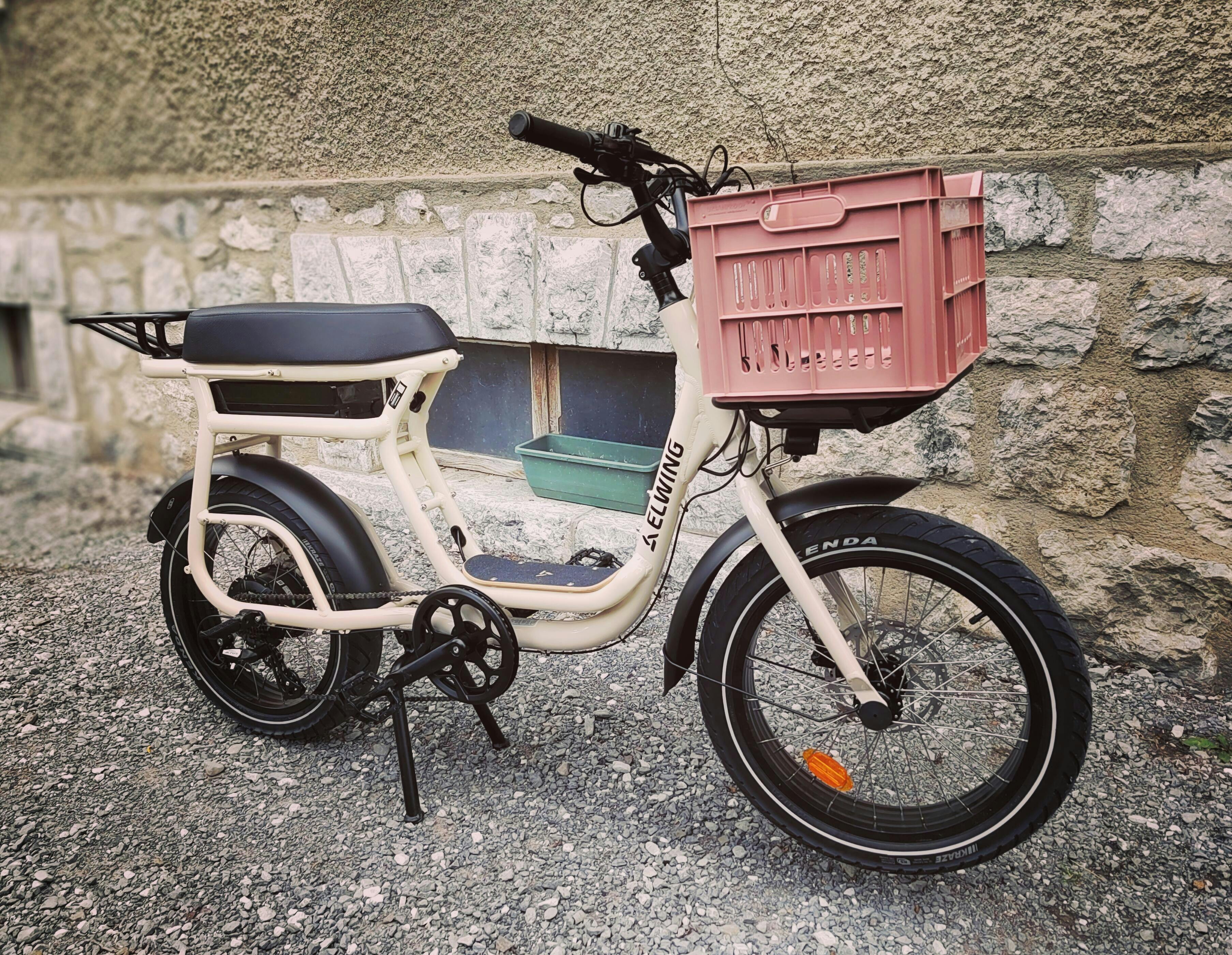 Le meilleur vélo électrique biplace, cargo et compact Elwing Yuvy 2