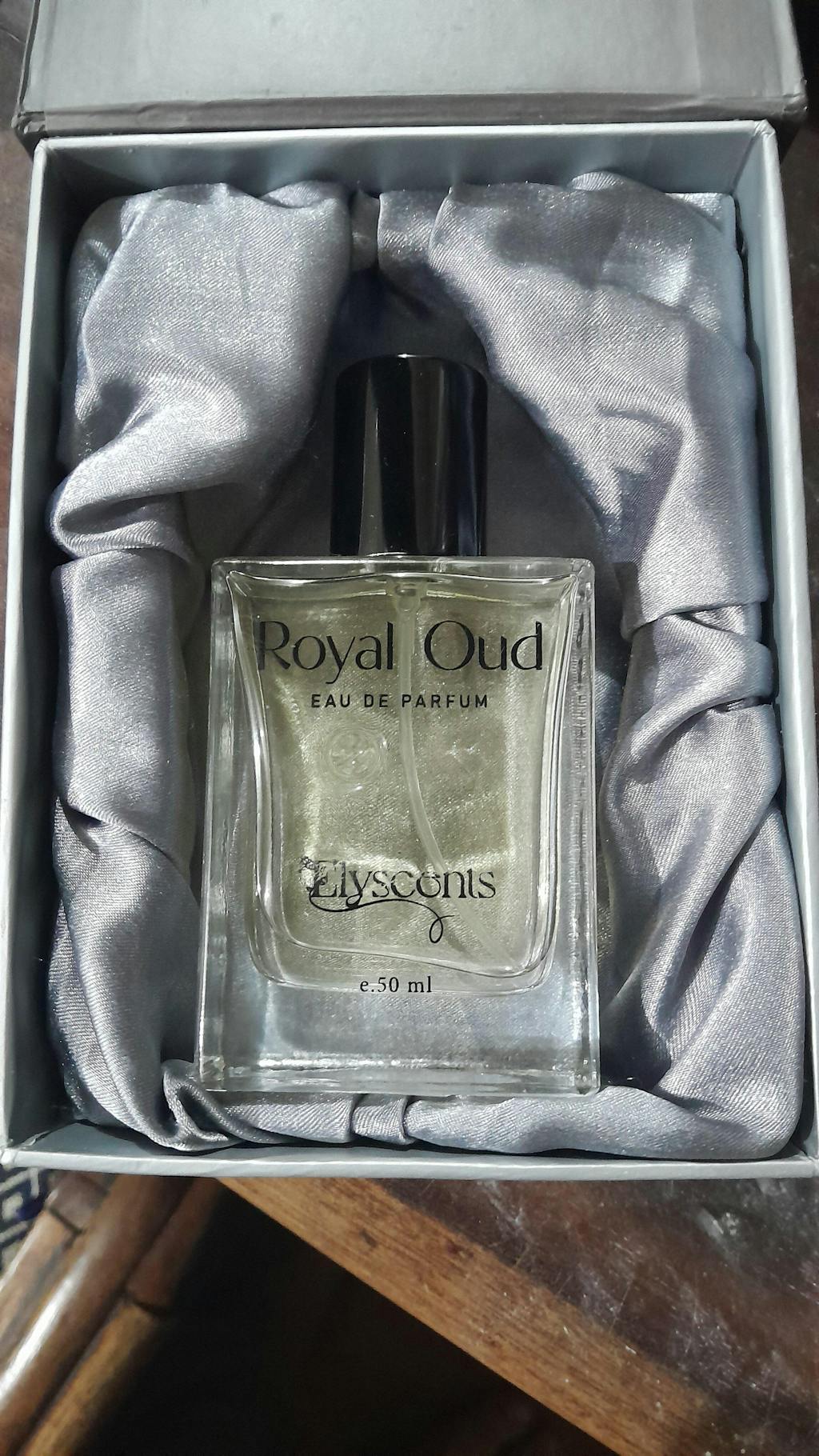 Royal Oud – Elyscents