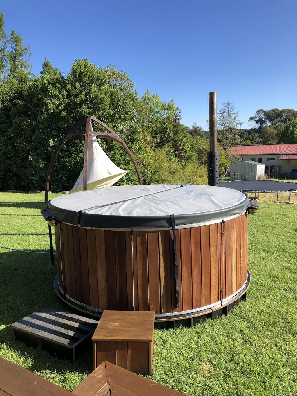 Wood-fired Hot Tub - Small Oval – Ember Hot Tubs