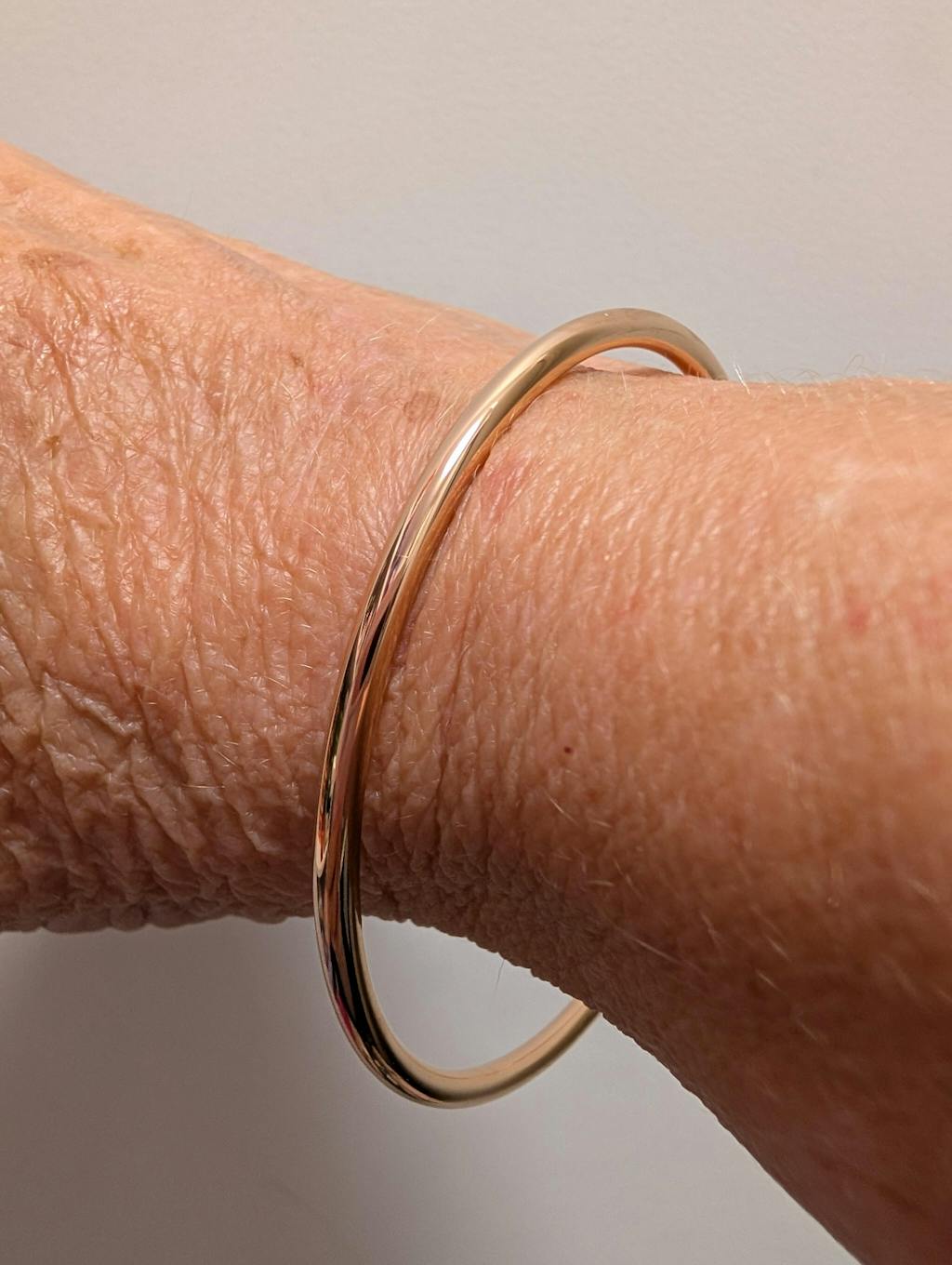 Thin Bangle – ENDLESS & CO.