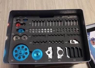 Mini V4 Car Engine Kit Model Four-cylinder Unassembled Car Engine ...