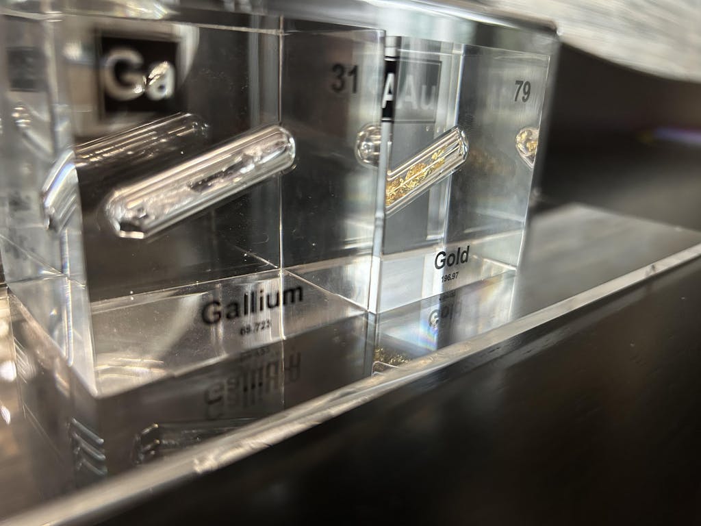 Gallium Element Cube – Engineered Labs