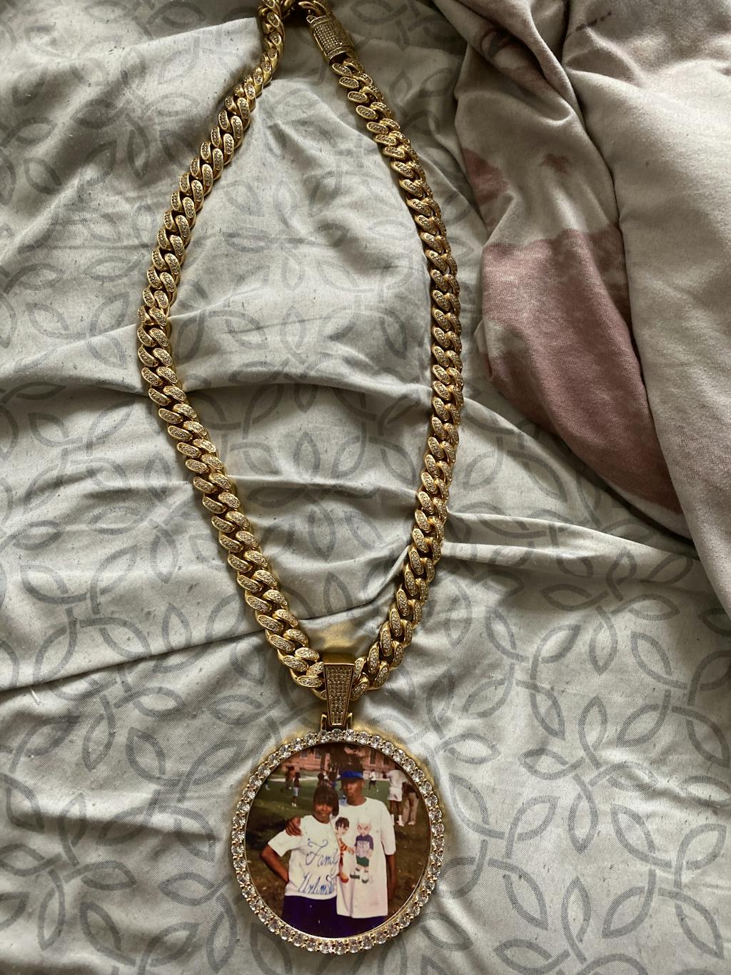 12MM Cuban Chain Photo Medallion Necklace- Plating Of Gold Medallion N ...