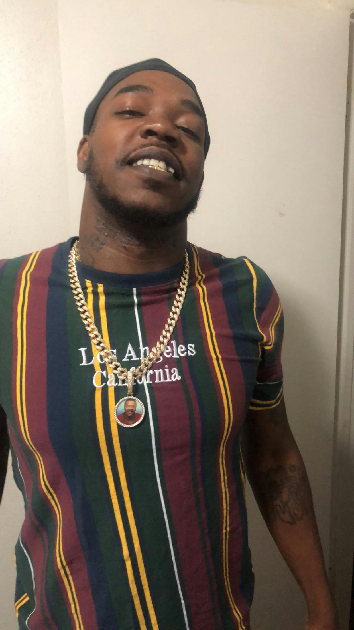 Plating Of 18K Gold Medallion Necklace- 12MM Cuban Chain Photo Medalli ...