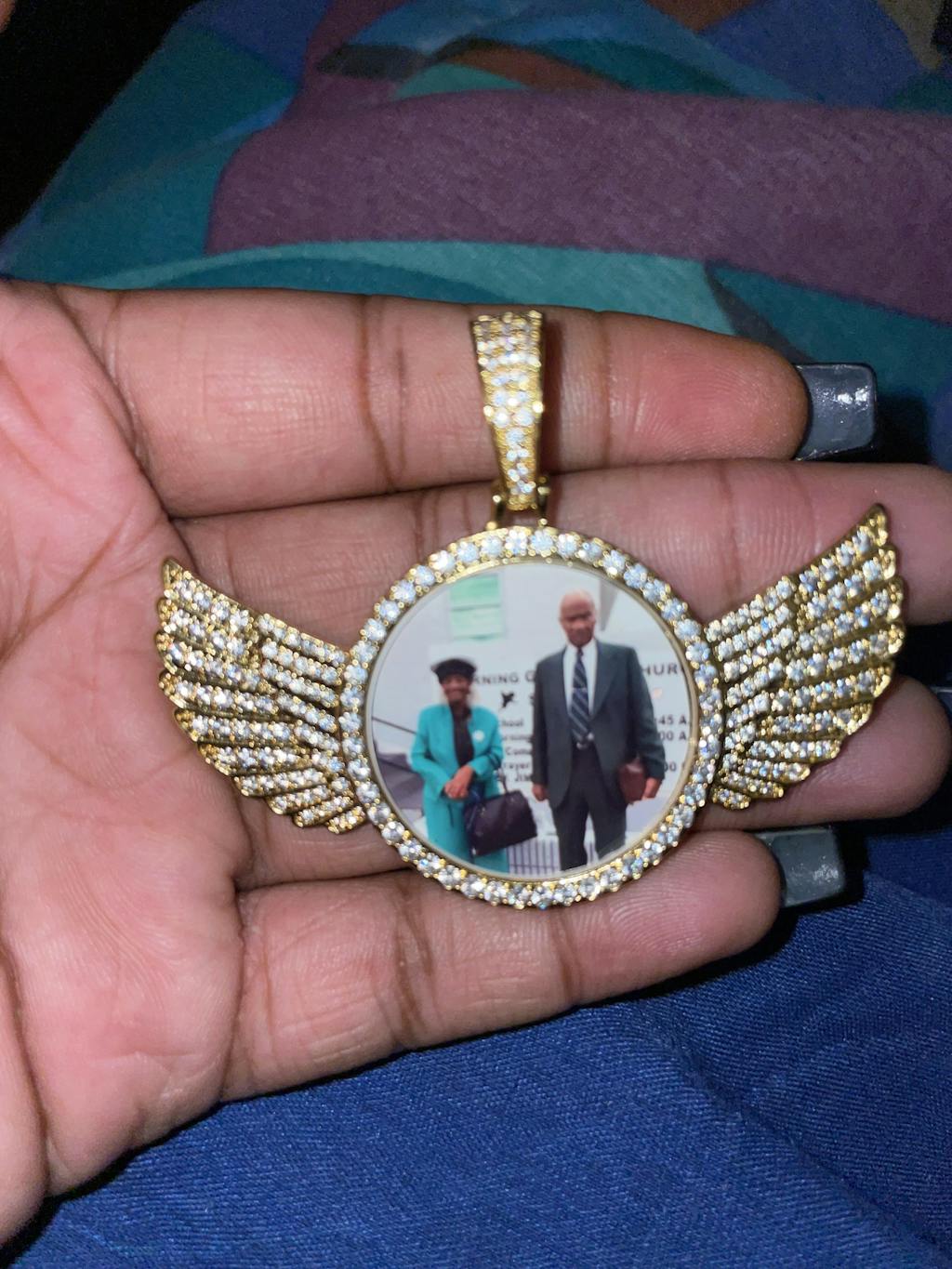 Custom Made Photo Medallions Necklace – Engraved Giftsly