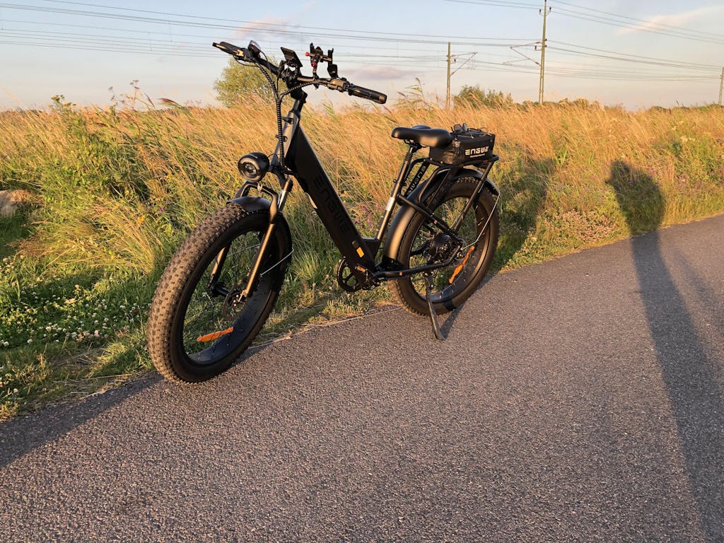 Engwe E26: 250W All Terrain Fat E Bike for Commuting