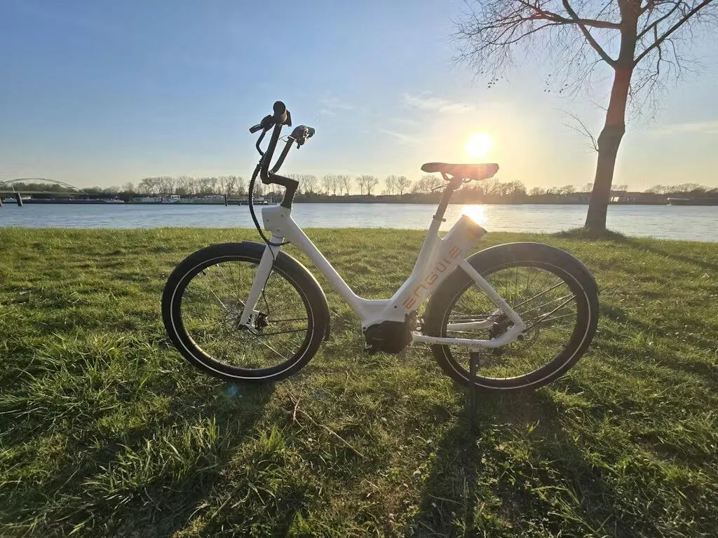 ENGWE P275 ST Bicicleta Eléctrica Urbana de Paso Bajo con 70Nm – ENGWE ...