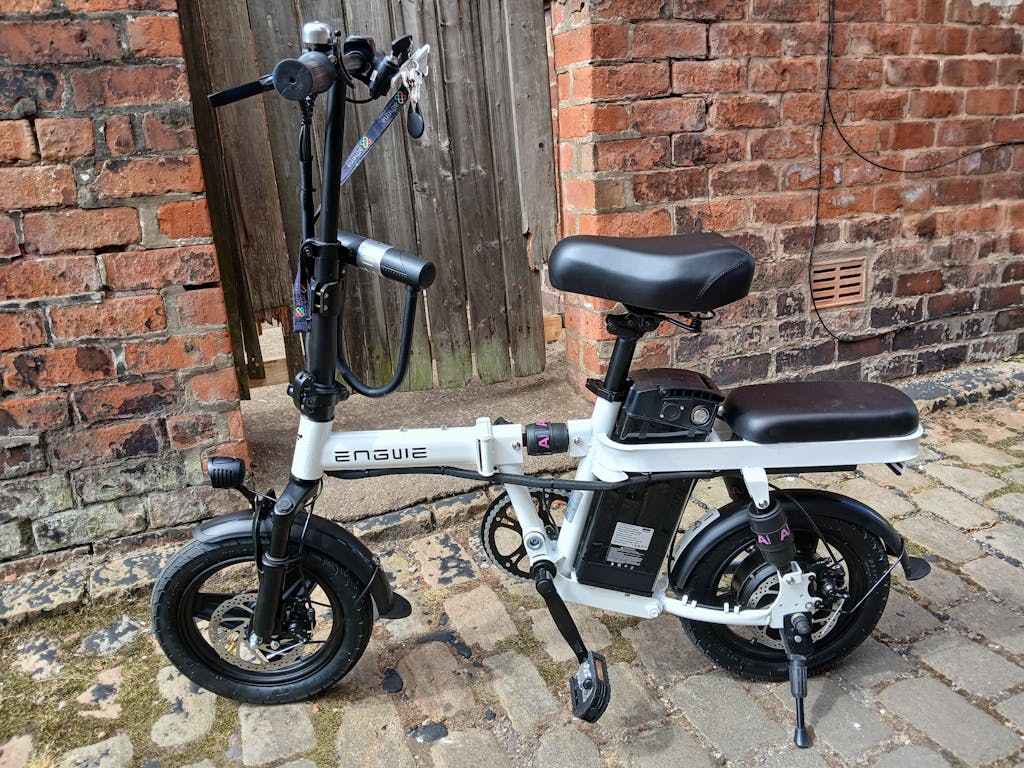 Engwe T14 - Best Budget Folding Electric Bike in the UK – ENGWE UK