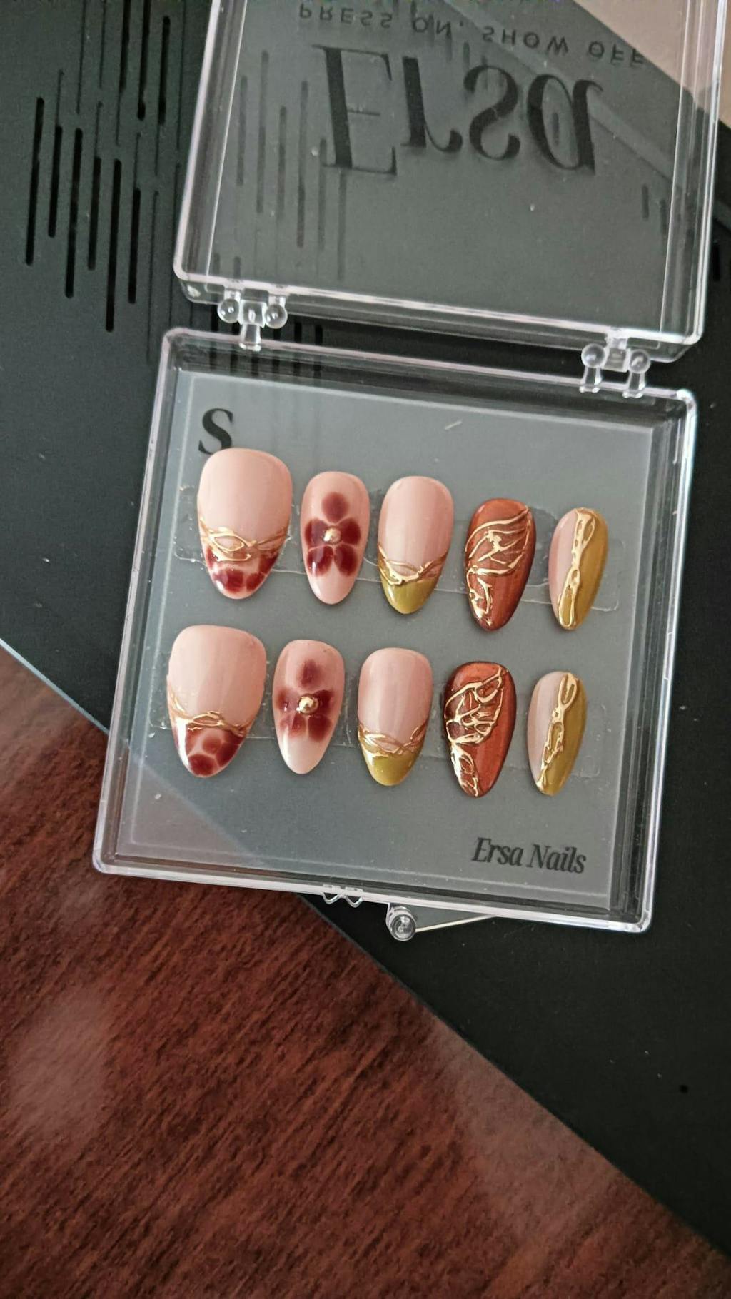 How to Apply Press-On Nails with Sticky Tabs: A Step-by-Step Guide ...