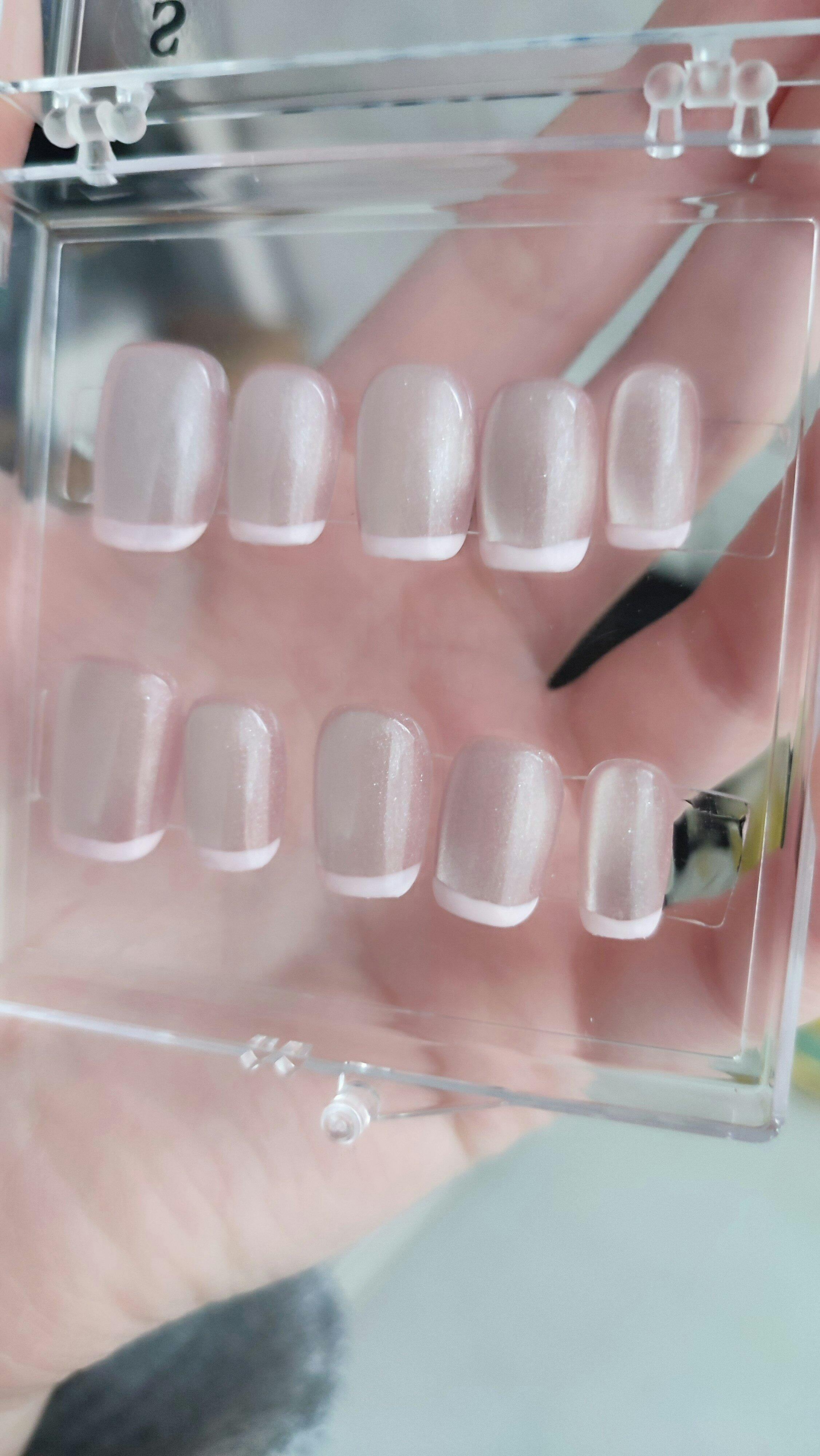How to Apply Press-On Nails with Sticky Tabs: A Step-by-Step Guide ...