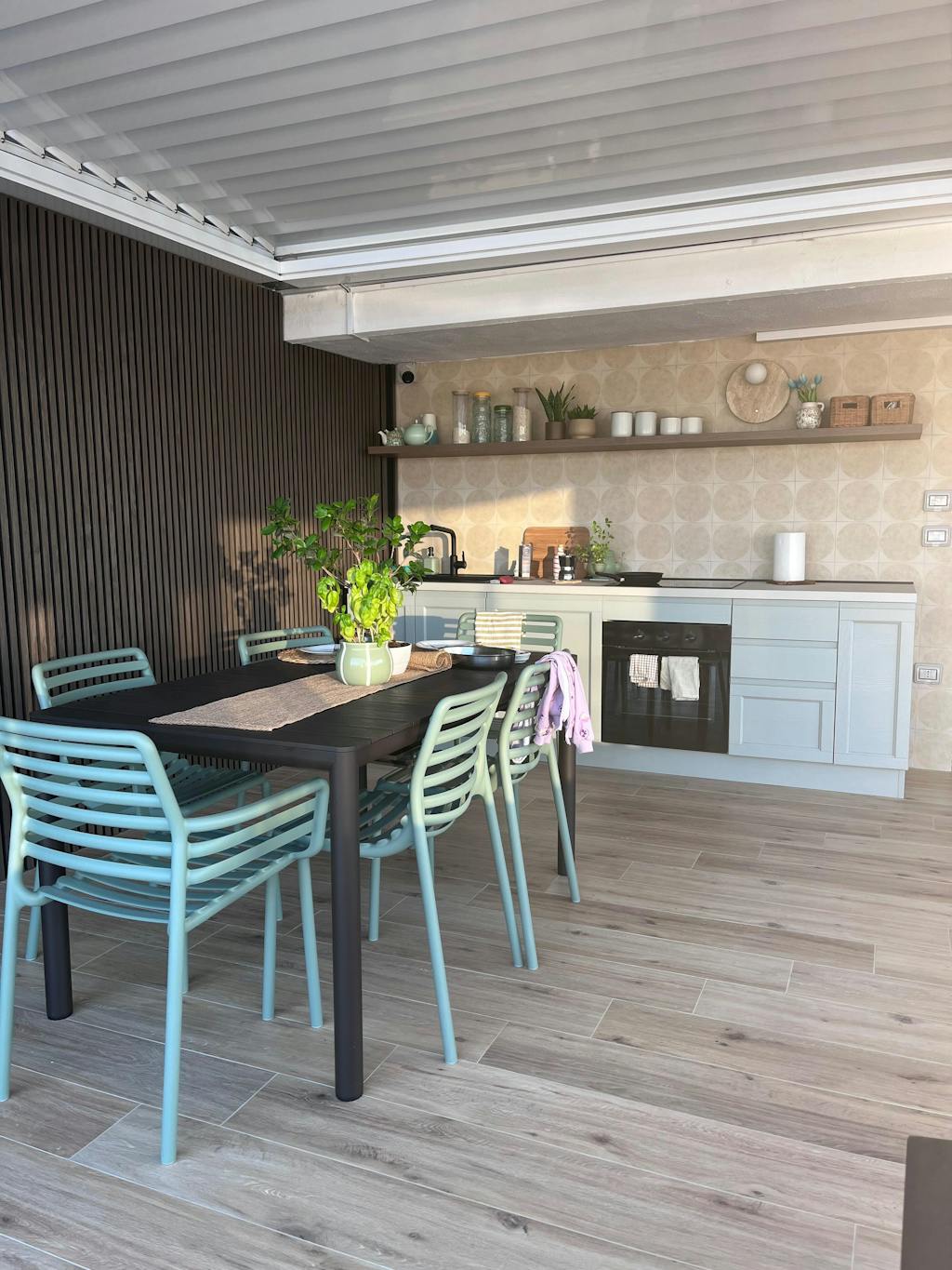 Pannelli Listelli in WPC per esterni / interni – Esseci Acoustic Panels