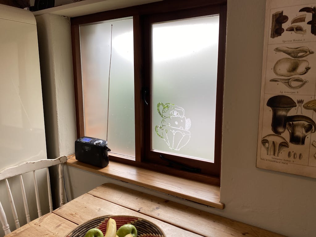 25mm Round Window Sill - Full and Half Round Boards