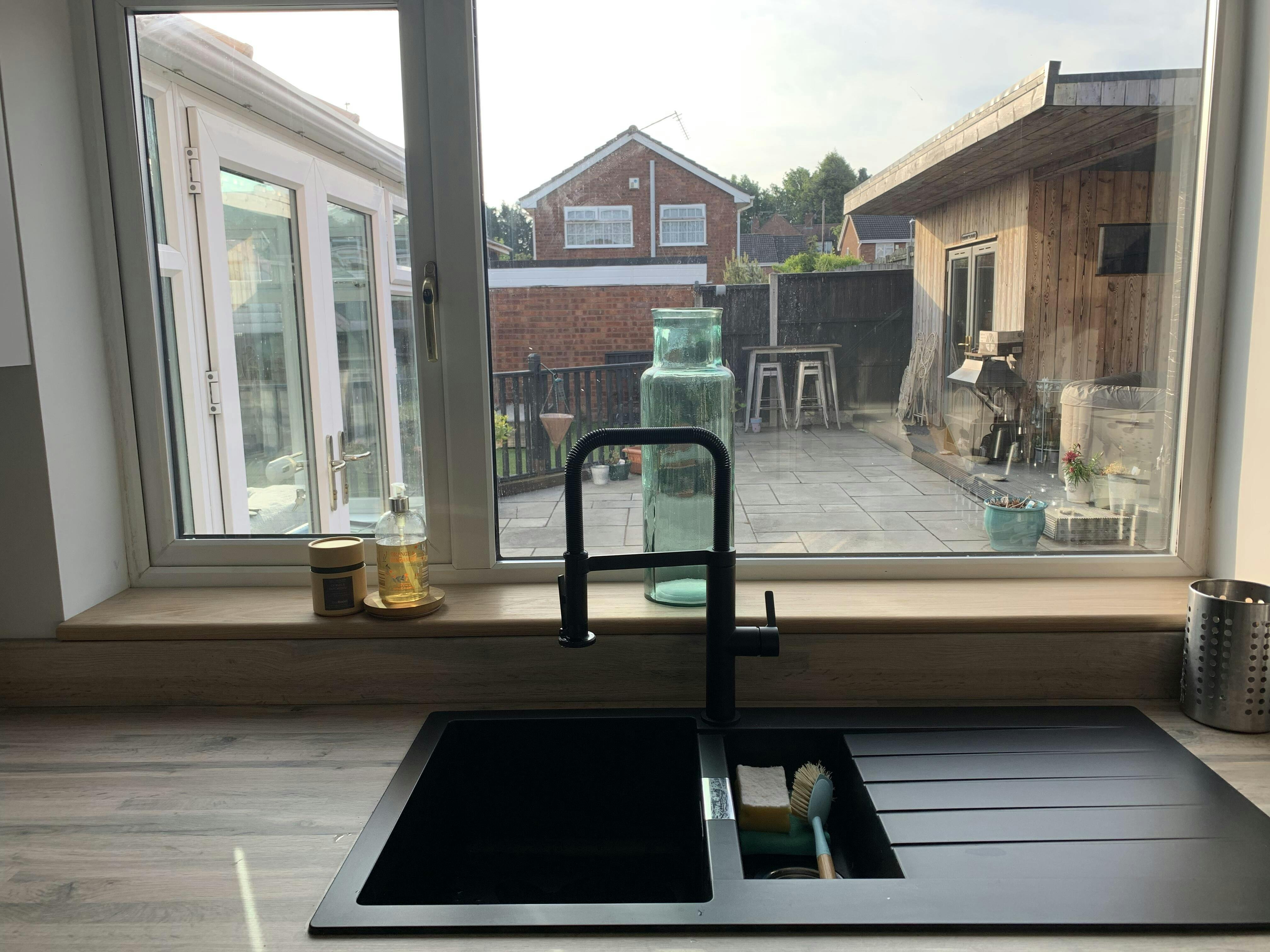 25mm Bullnose Window Sill - Full Round Edged Oak Sills