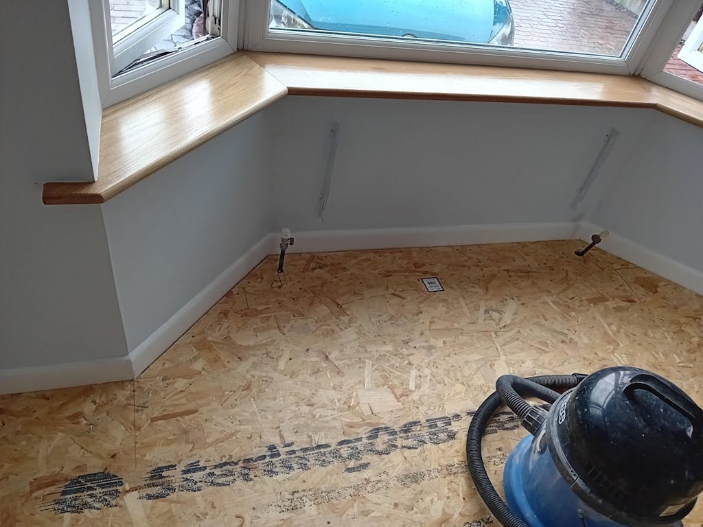 25mm Bullnose Window Sill - Full Round Edged Oak Sills