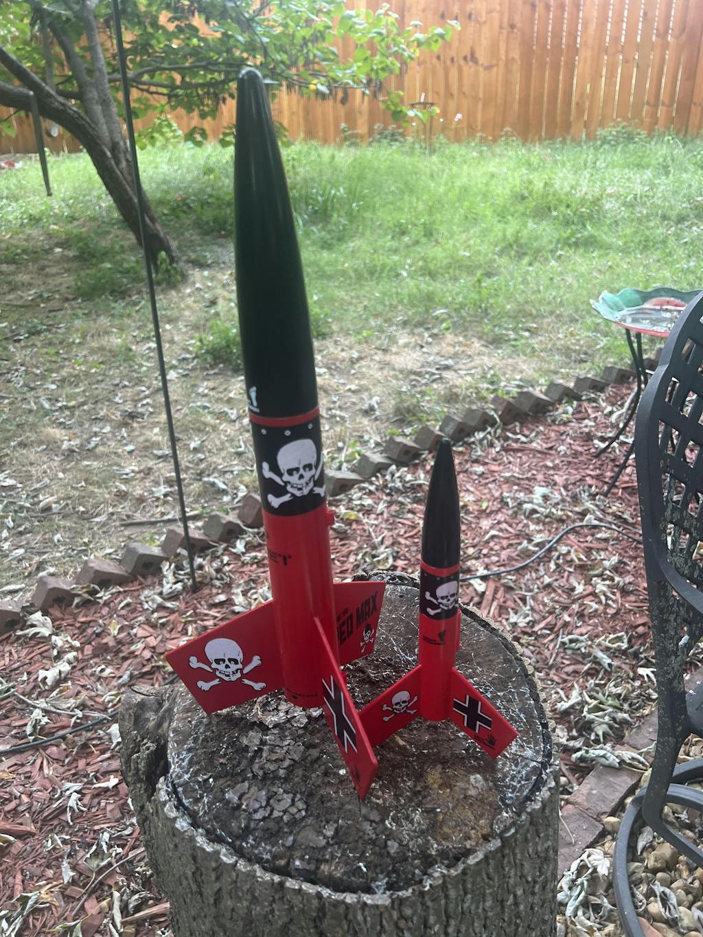 Mini Der Red Max™ Model Rocket Kit | Estes Rockets