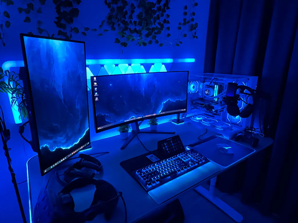 Govee RGBIC LED Neon Rope Lights for Desks | Govee EU