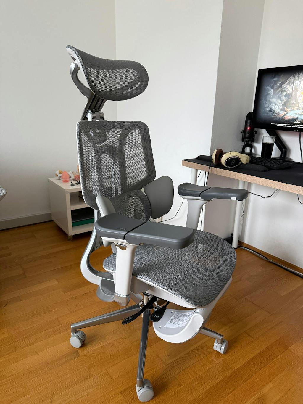 HBADA E3 Pro Ergonomic Office Chair