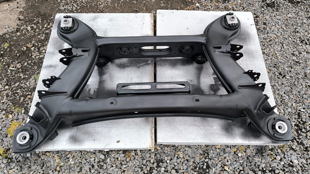 Mercedes E Class W212 09-2015 Rear Subframe Crossmember Axle ...