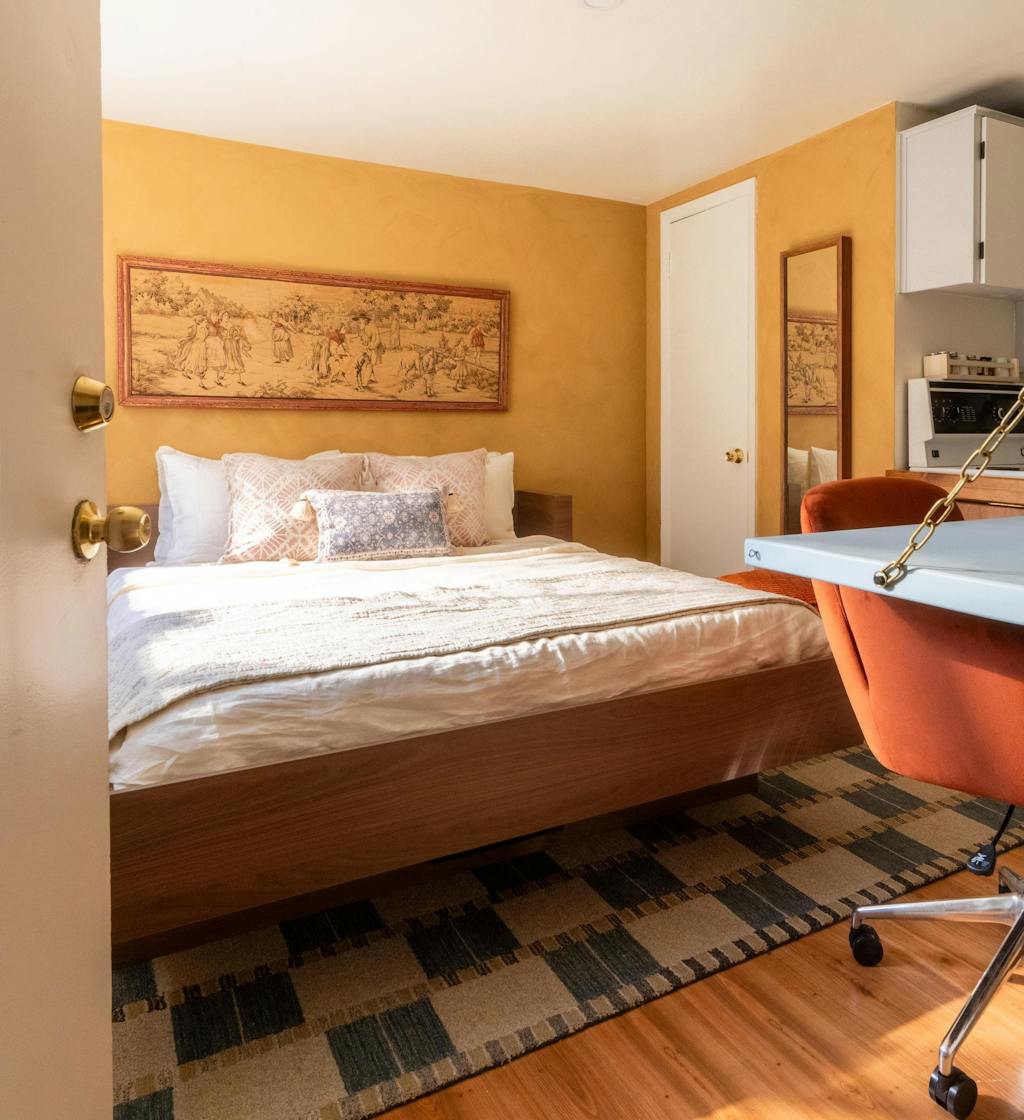 Expanse Inverse Murphy Bed – Expand Furniture