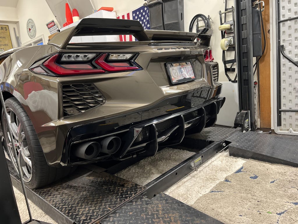 Extreme Turbo Systems - ETS C8 Corvette Turbo Kit