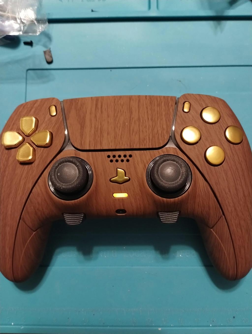 eXtremeRate Wood Grain & Black Full Set Housing Shell with Buttons ...