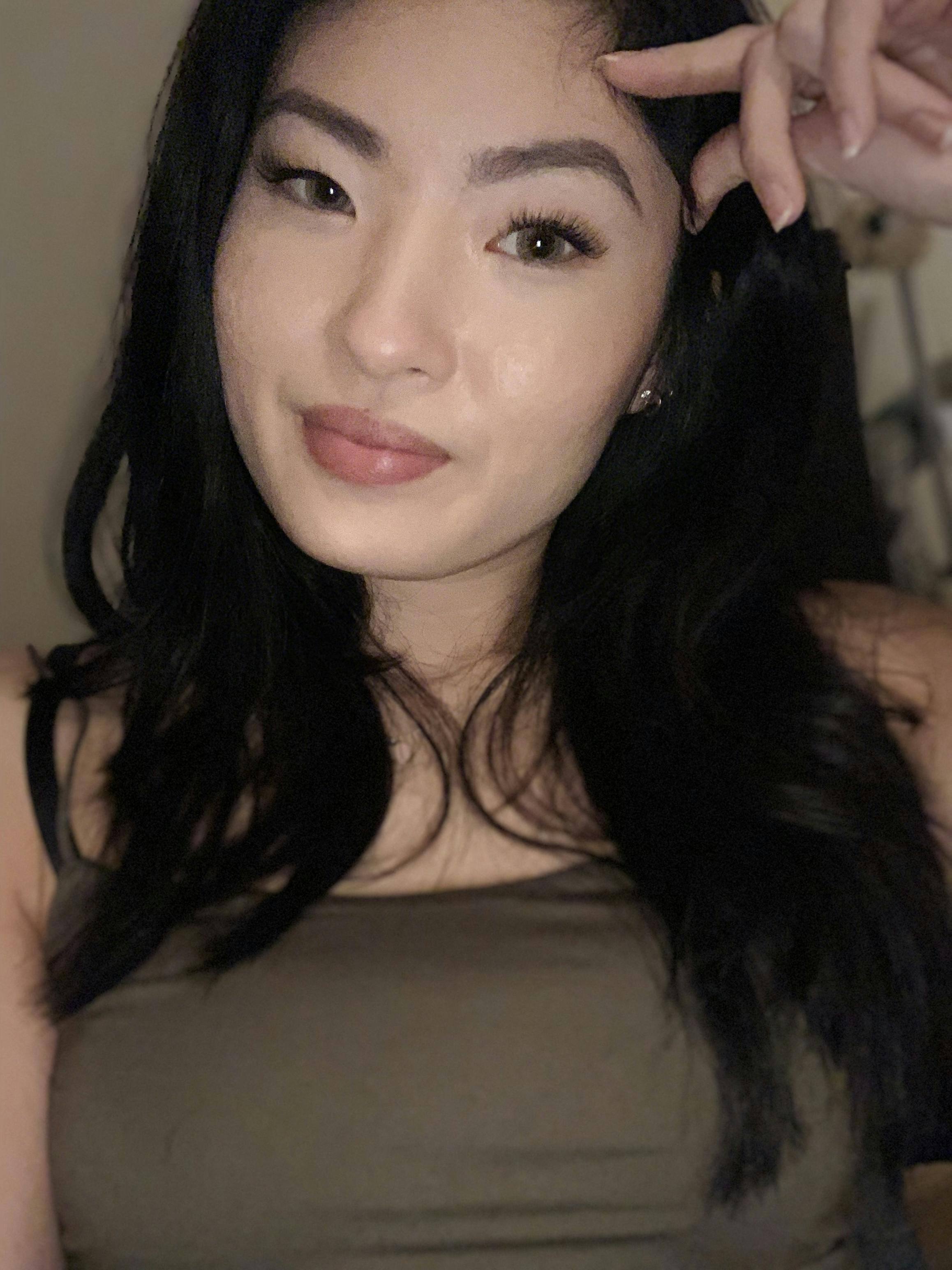 Buy Lilmoon 1-Day Cream Beige Colored Contacts | EyeCandys