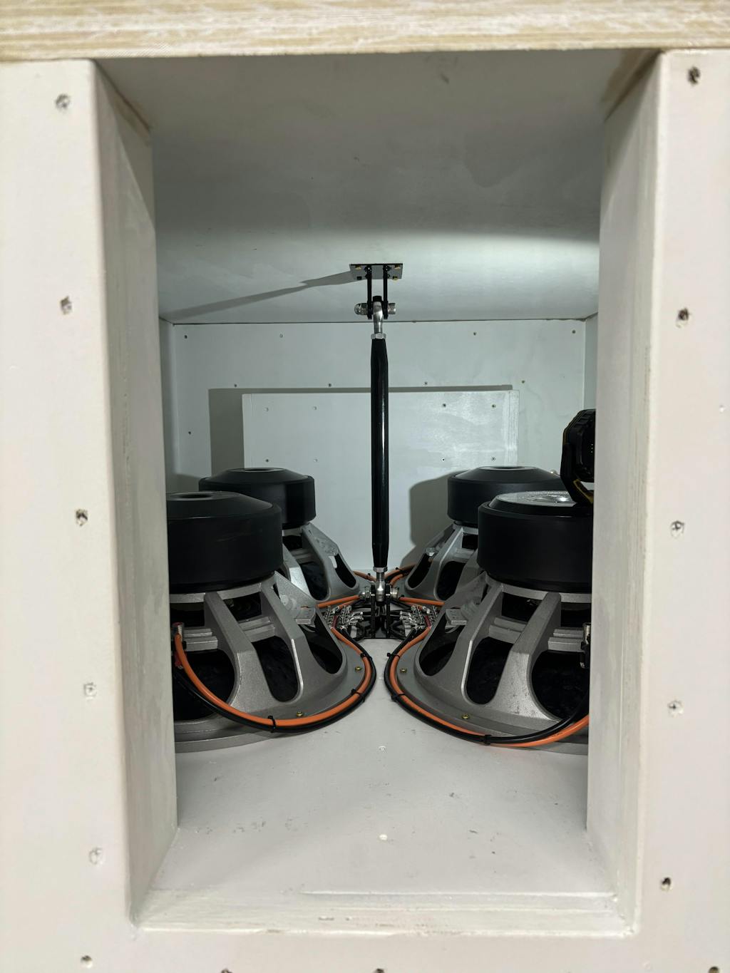 Custom 6th Order Bandpass Subwoofer Box Design – EZ DB's Designs