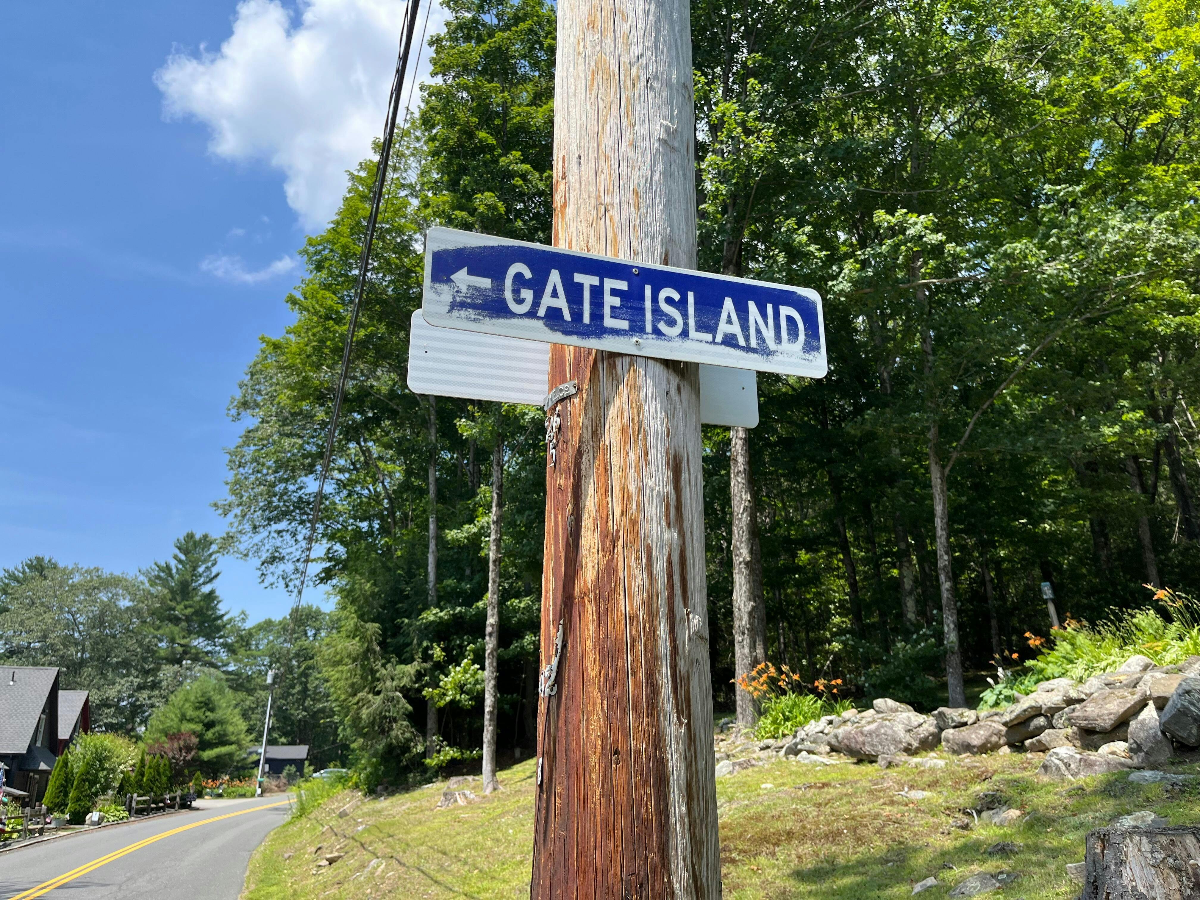 Custom Street Signs | Personalized Street Signs | Make Your Own Street ...