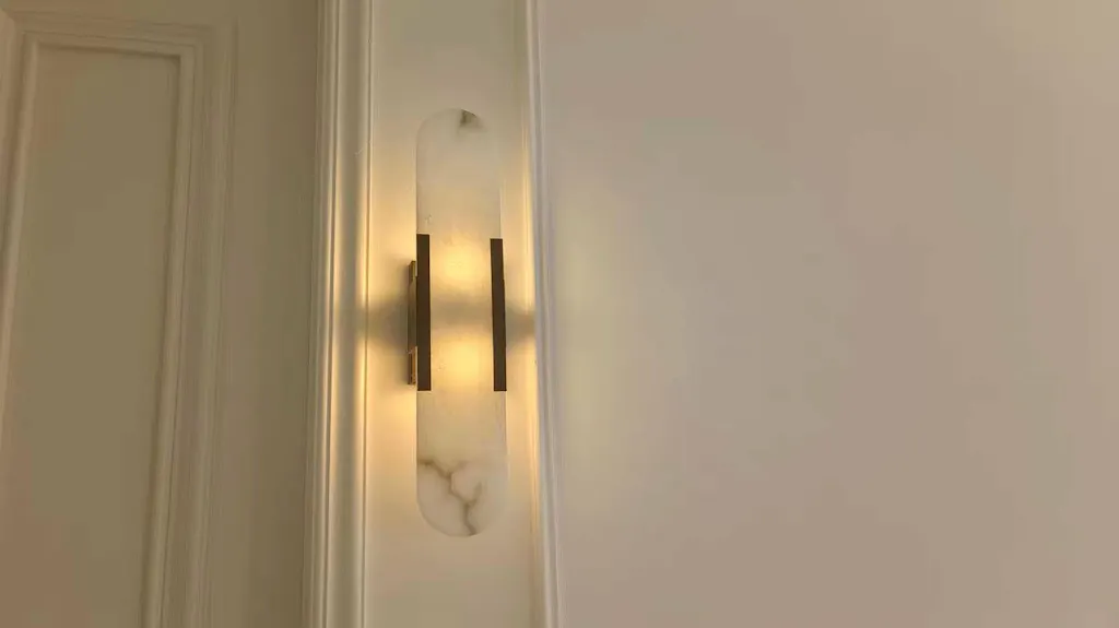 Modern Linear Alabaster Kitchen Sconce | Sleek, Minimalist Design - Fabtiko