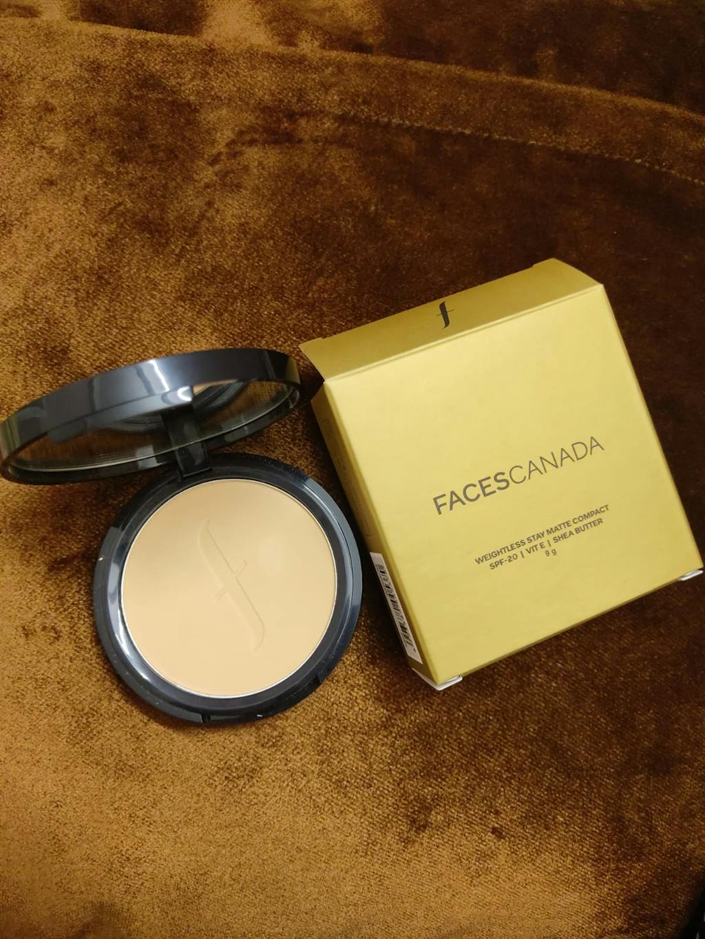 Matte Compact Powder Online - Faces Canada Weightless Stay Matte Compact