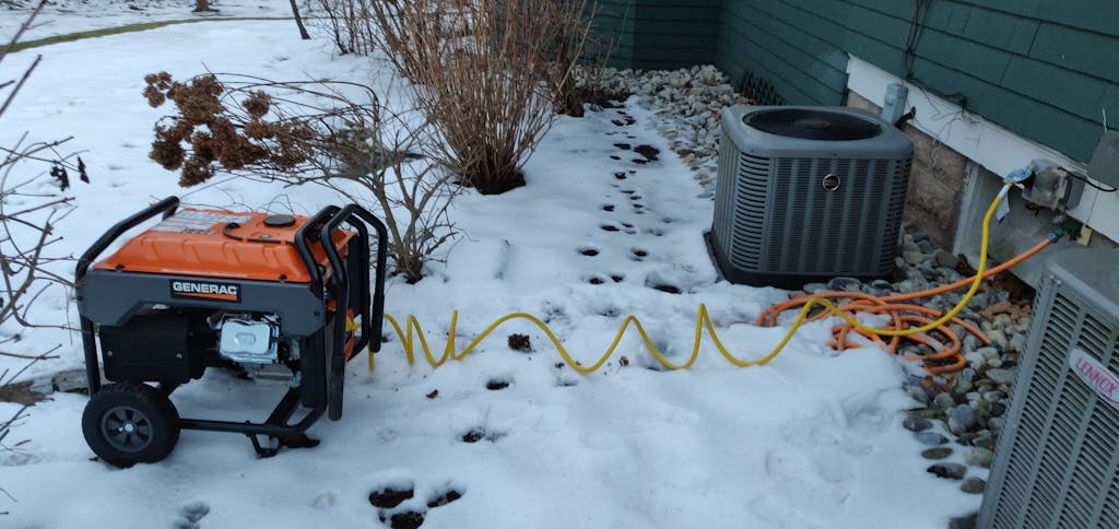 Generac 6811 Large 5000W-8000W Portable Generator Cover New – FactoryPure