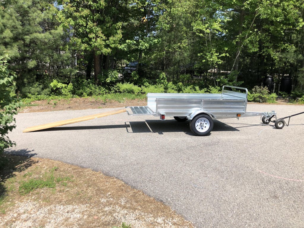 DK2 MMT5X7G 1639 lb. Capacity 4.5 ft. x 7.5 ft. Extendable 12 ft Bed T ...