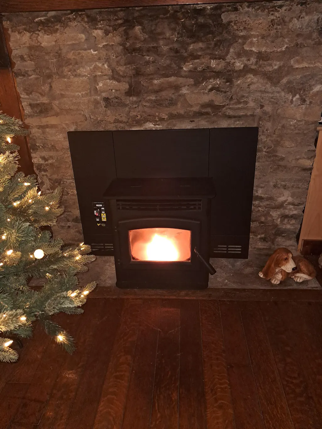 US Stove 5040I Pellet Stove Insert with Surround 1,800 sq. ft. 40,000 ...