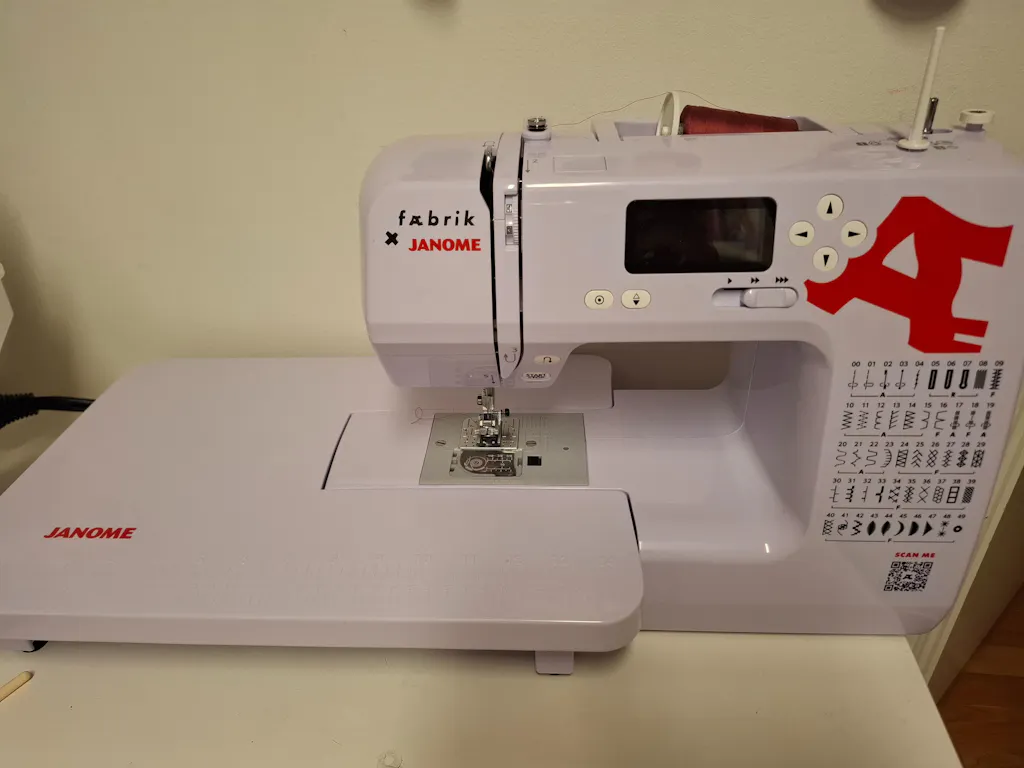 Fæbrik Janome Symaskin | Fæbrik