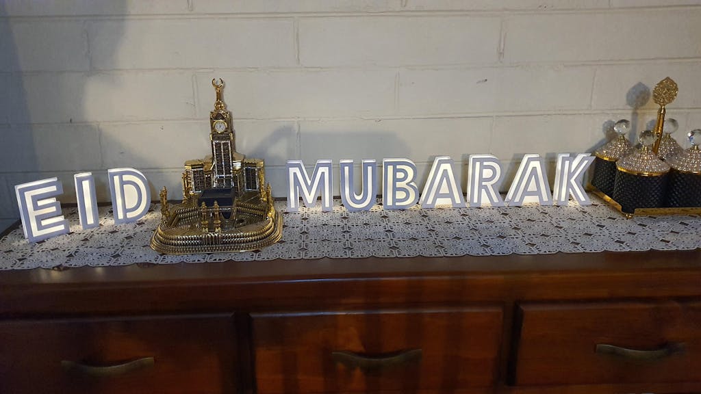 Gold Color Zamzam Tower Masjid Al Haram Design 3D Islamic Table Decor ...