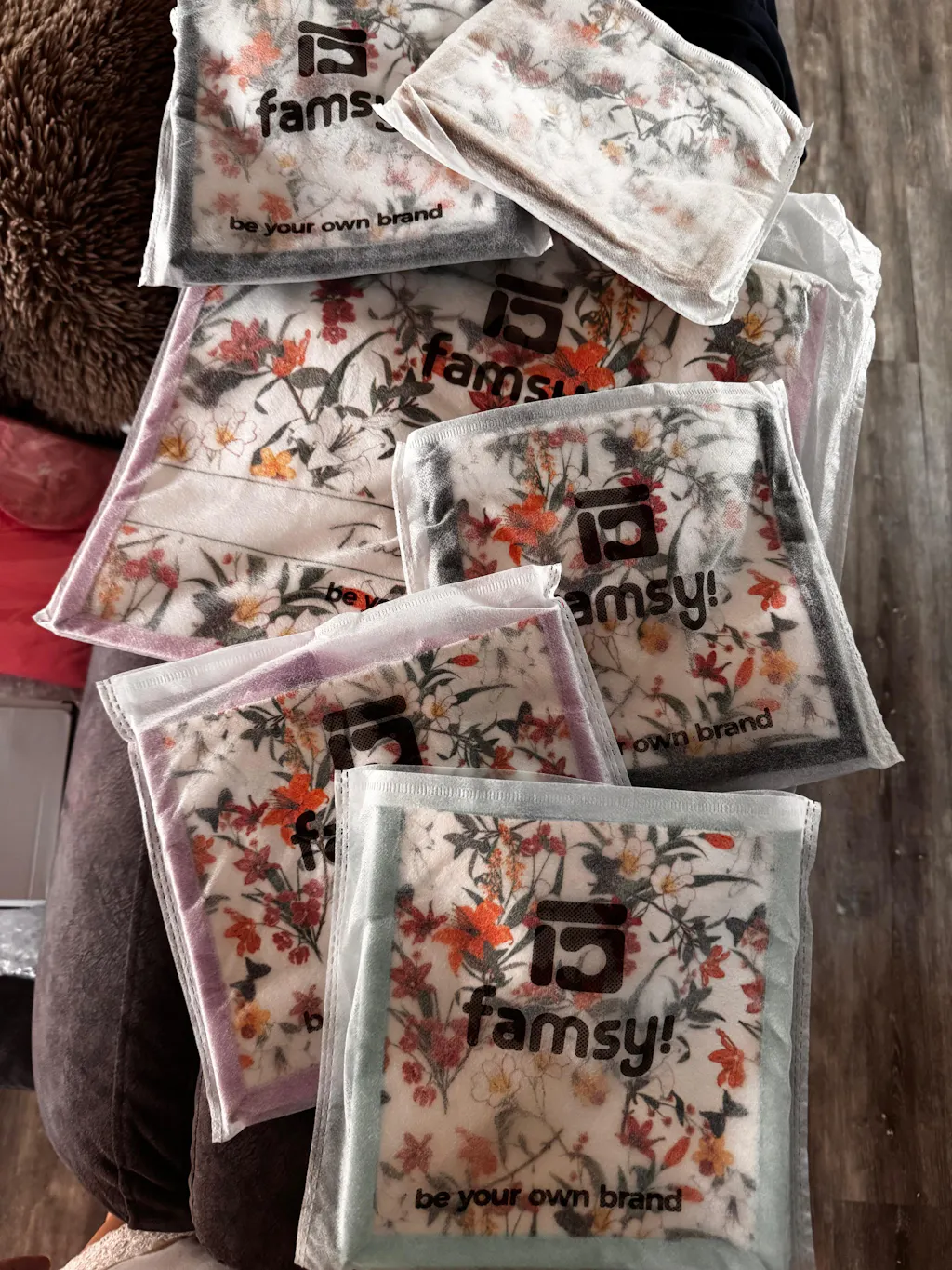 Famsymall.com | Custom Gifts and Merchandise for All Occasions