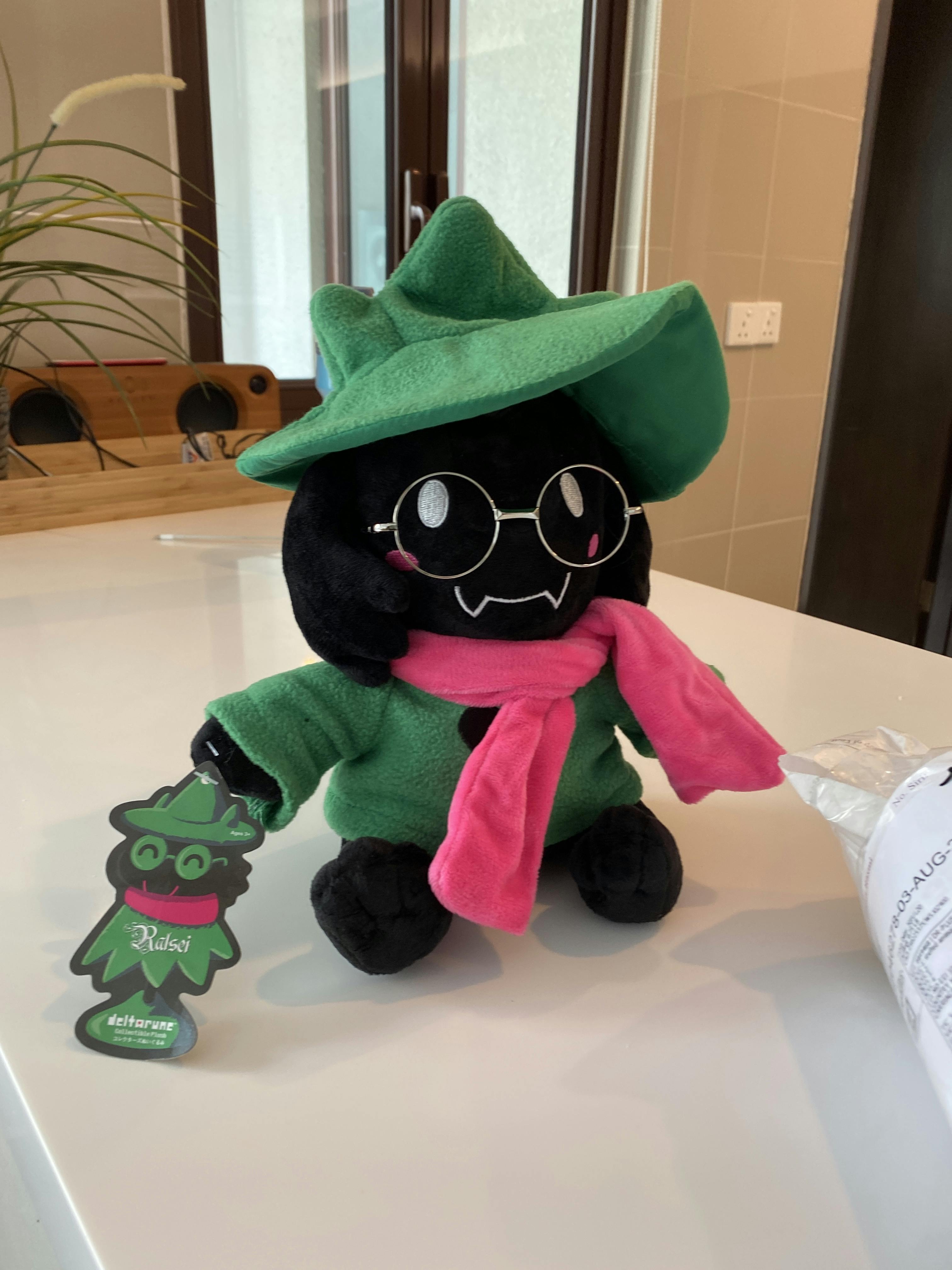 DELTARUNE - Ralsei Plush - Fangamer