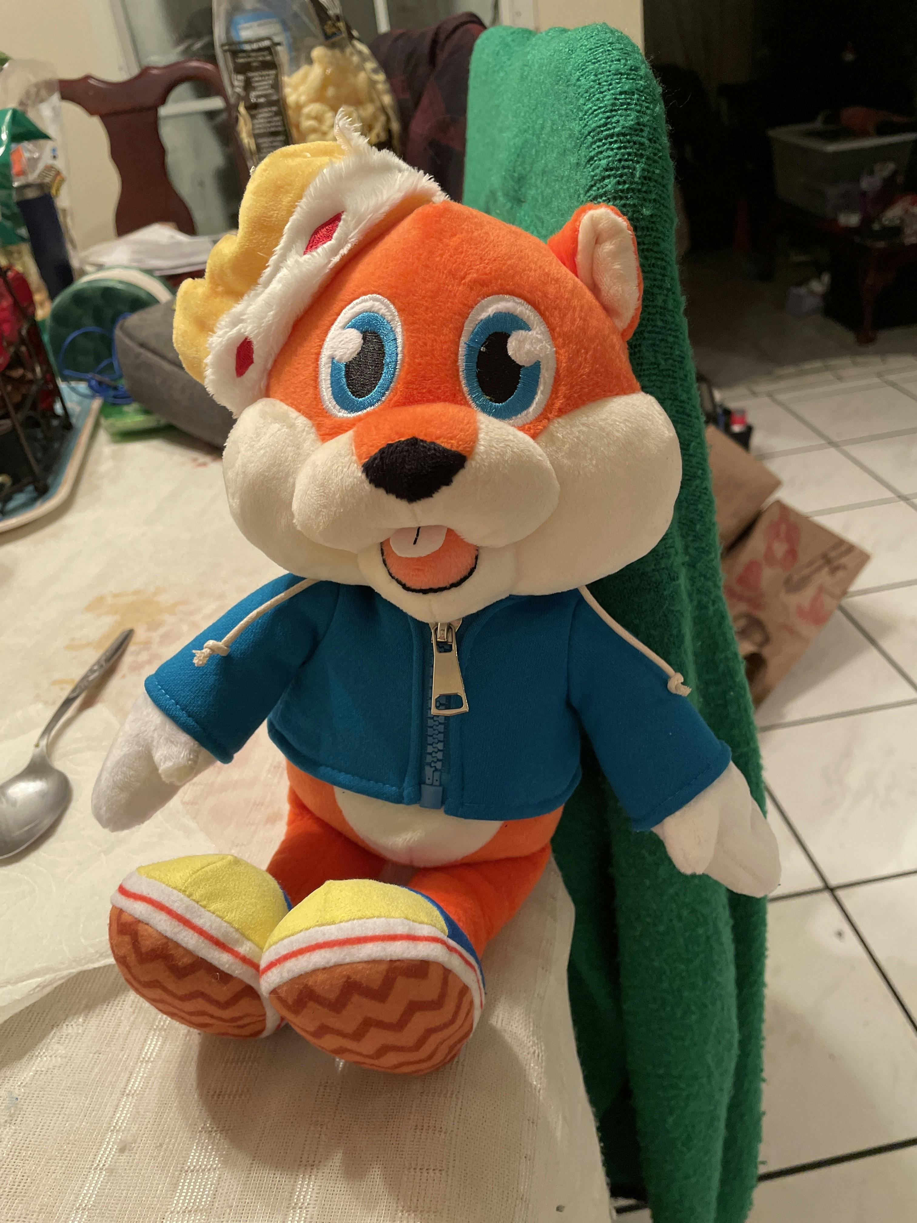 Conker - Conker Talking Plush - Fangamer