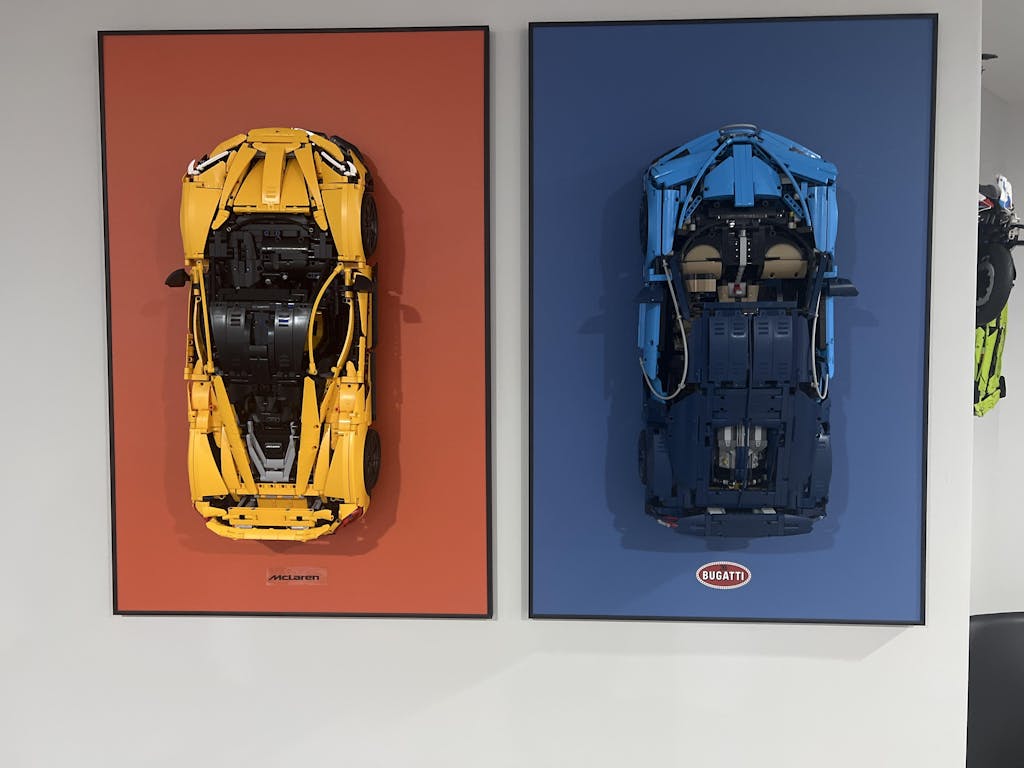 LEGO Techinc Car Wall Mount - Hang LEGO Ford GT on the Wall – FantasMall