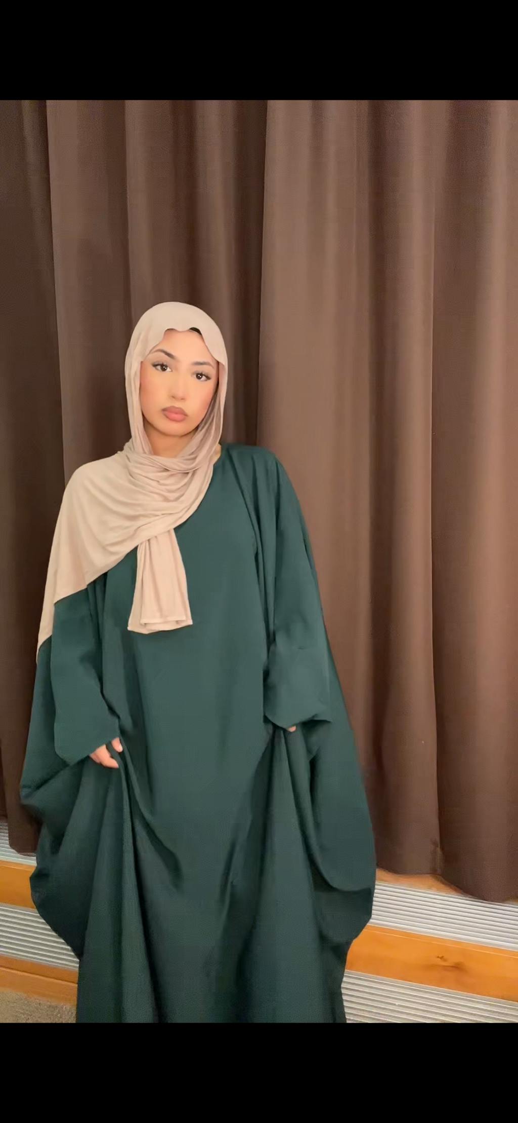 Emerald Green Butterfly Abaya with Inner Belt – Farah Collections