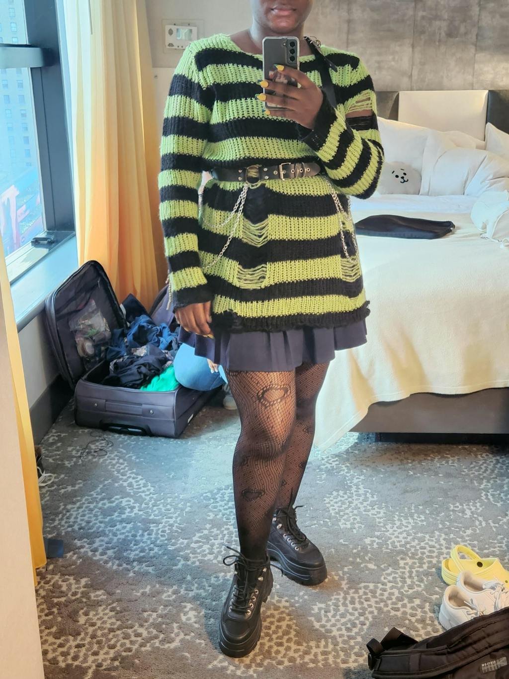 Green And Black Ragged Loose Sweater | Taehyun - TXT - Fashion Chingu