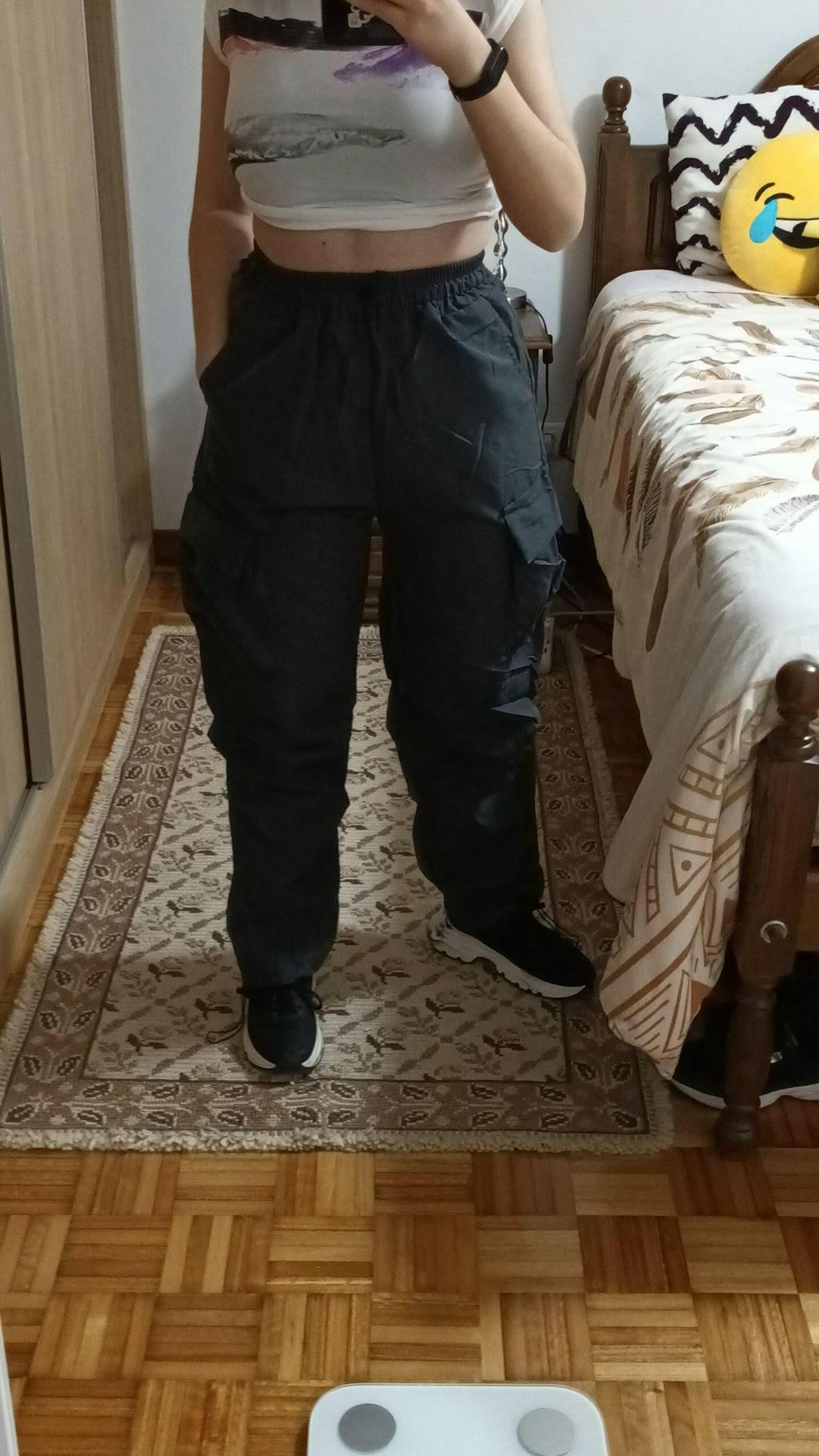 Grey Side Pocket Drawstring Pants | Ruka - BabyMonster - Fashion Chingu