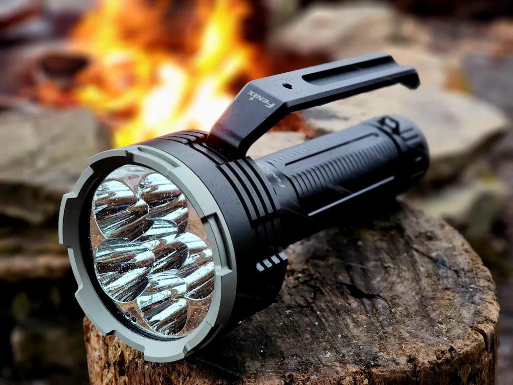 Fenix LR80R Brightest Flashlight - 18000 Lumen Spotlight - Fenix ...